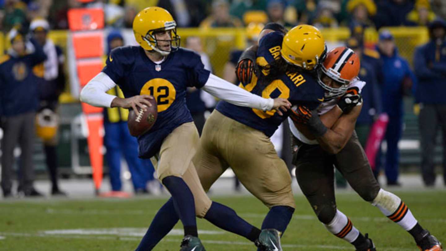Packers Throwback Jerseys Wind the Clock Wayyy Back on Sunday - SI Kids ...