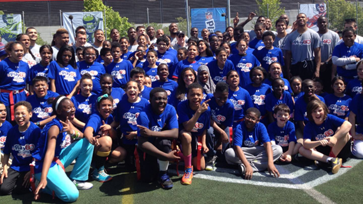 Top NFL Prospects Team Up with Kids - SI Kids: Sports News for Kids ...