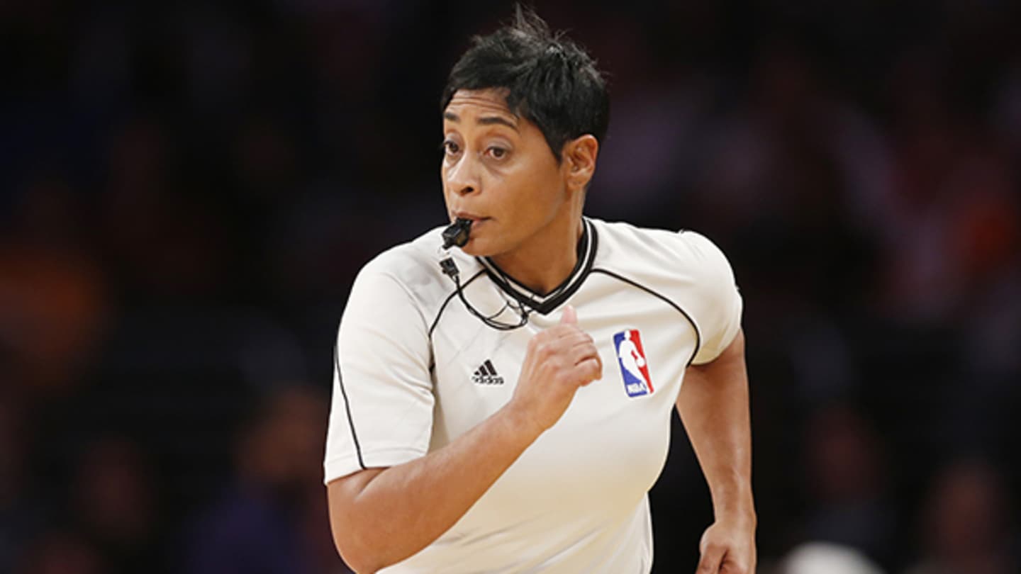 Violet Palmer: Still Breaking Barriers - SI Kids: Sports News for Kids ...