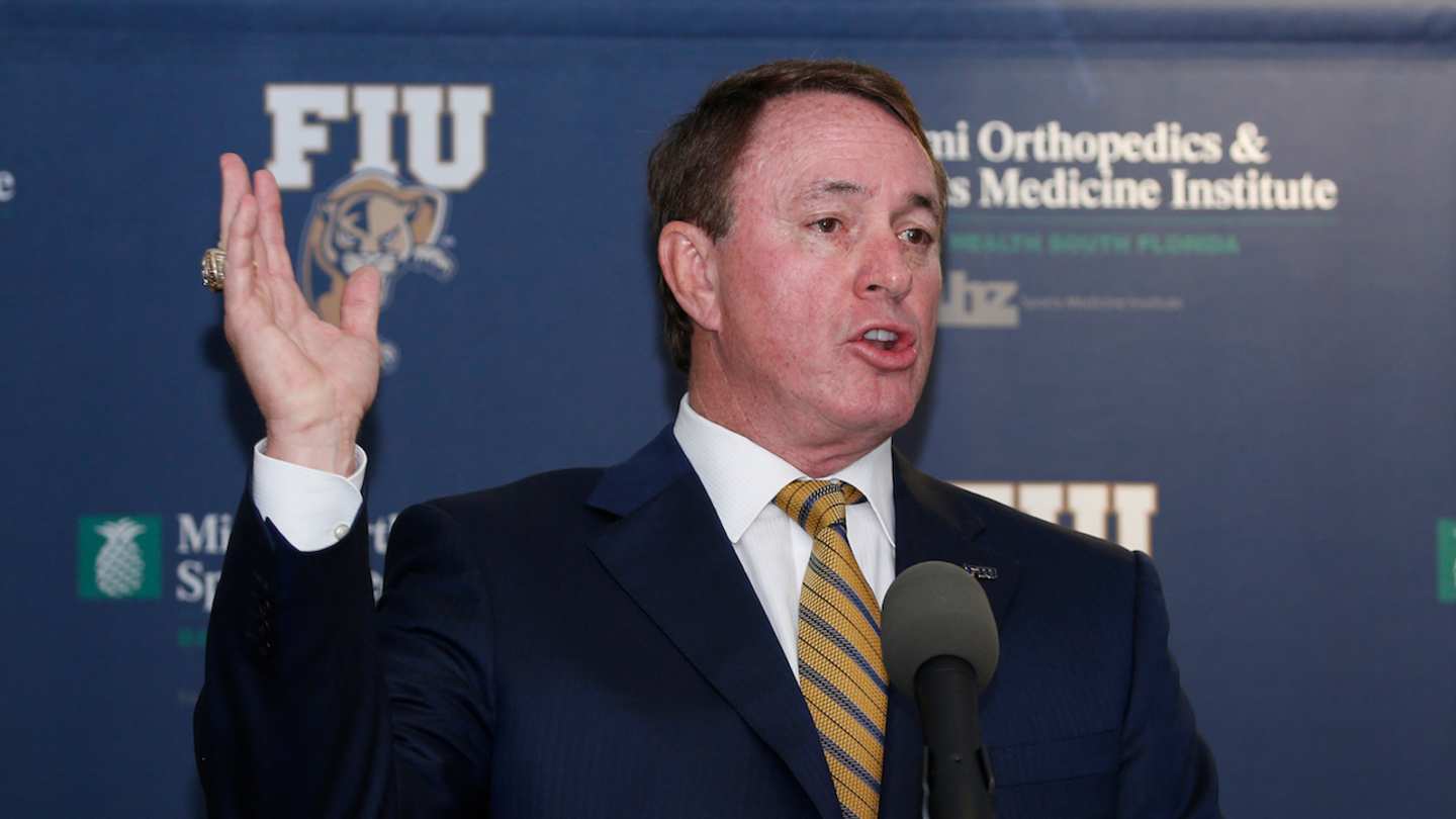 Butch Davis Poised to Turn FIU Around - SI Kids: Sports News for Kids ...