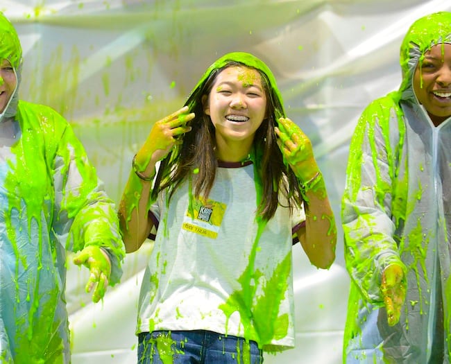 Kid Reporter Tests Slime Ahead of Nickelodeon Awards Show - SI Kids ...