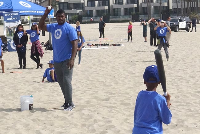 Beach Baseball with the Los Angeles Dodgers - SI Kids: Sports News for ...