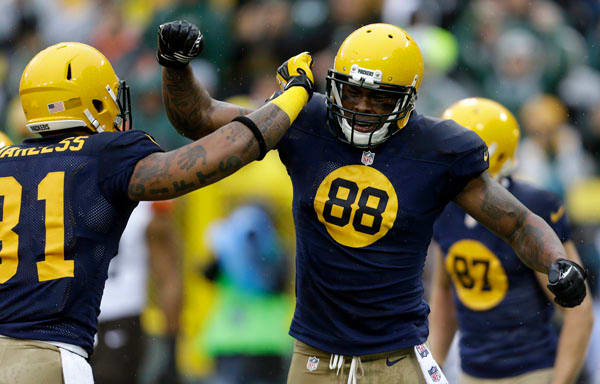 Packers Throwback Jerseys Wind the Clock Wayyy Back on Sunday - SI Kids ...