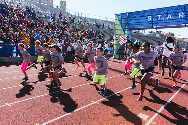 Encouraging Activity — One Lap at a Time - SI Kids: Sports News for ...