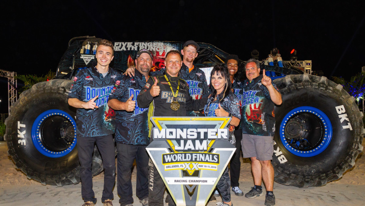 Monster Jam Finals Off to a Fun Start - SI Kids: Sports News for Kids ...