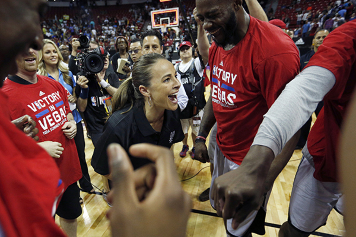 Becky Hammon Coaches Spurs to LVSL Title - SI Kids: Sports News for ...