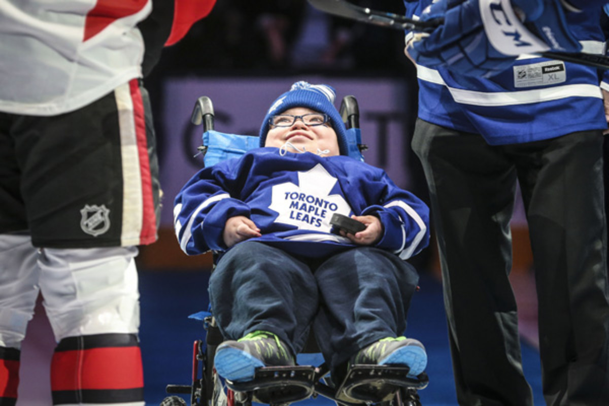 Maple Leafs Honor Special 11-Year-Old - SI Kids: Sports News for Kids ...