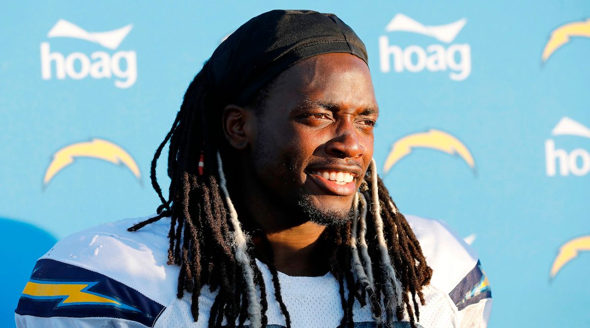 NFL Players Pull Pranks on Disney XD Show - SI Kids: Sports News for ...