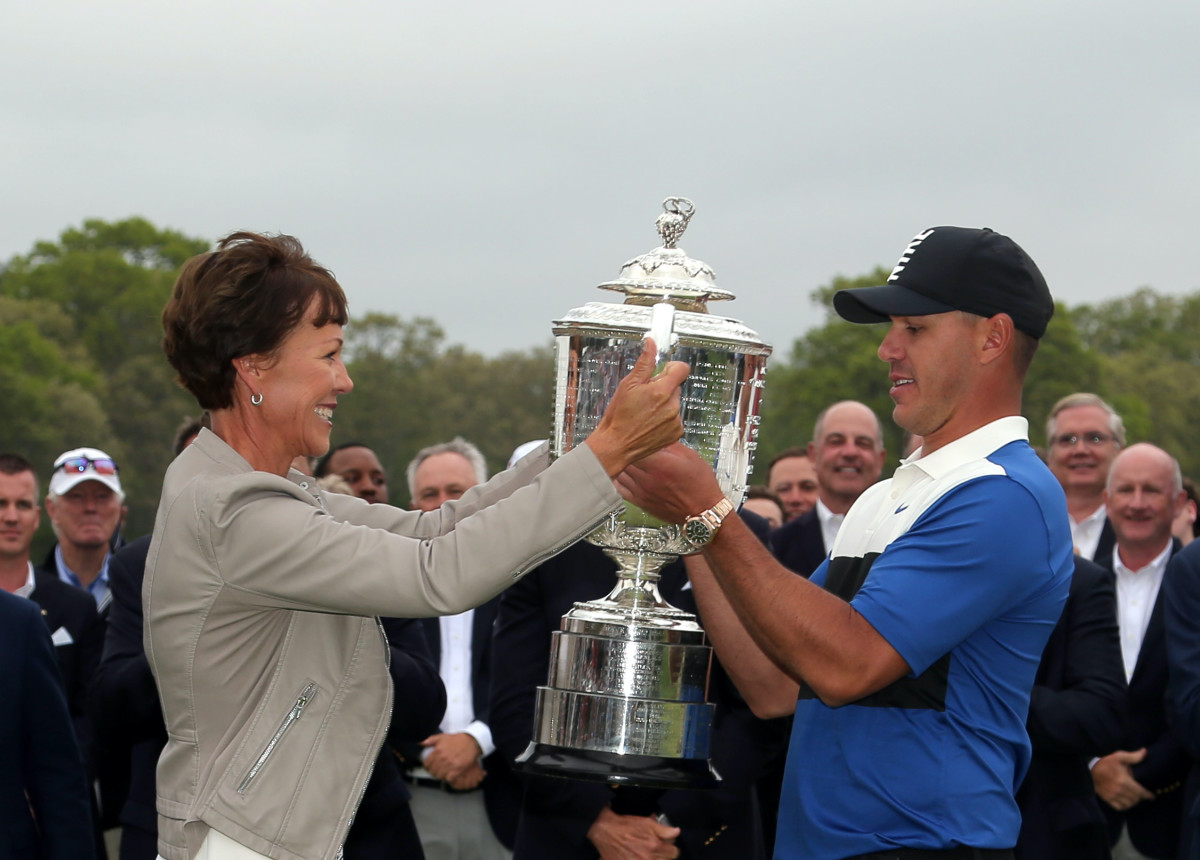 Suzy Whaley Reflects on Her Term as PGA of America President - SI Kids ...