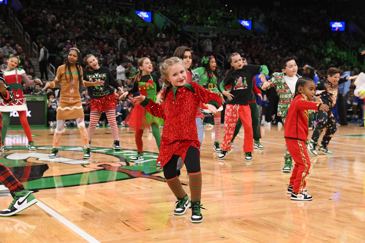 Boston Celtics Kid Day a Big Hit - SI Kids: Sports News for Kids, Kids ...